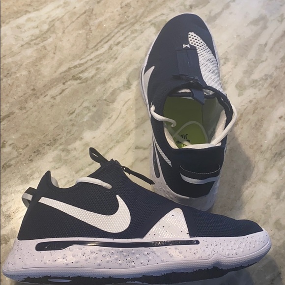 Nike | Shoes | Never Worn Nike Air Strobel Basketball Shoes | Poshmark